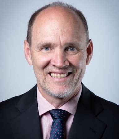 Encounter the Faculty of César Ritz Colleges